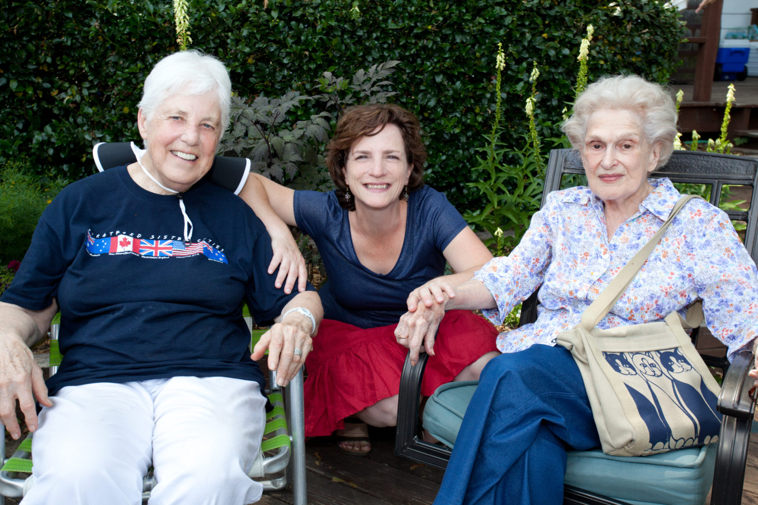 Writer Elizabeth G. Howard: Content Specialist & Demand Poet in KC